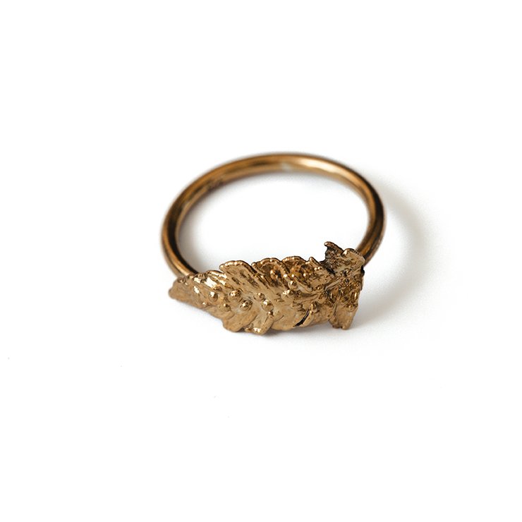 Flora fern ring gold - Forsølvningsfabrikken - Hornvarefabrikken